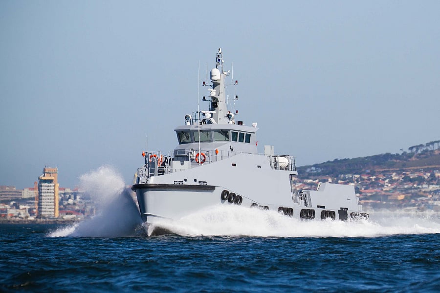 VESSEL REVIEW | South African-built escort and patrol vessel for Gulf ...