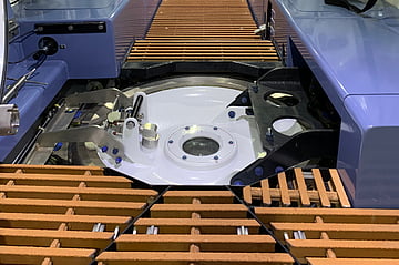 VESSEL REVIEW | Highly versatile, deep-diving submarine rescue vehicle ...