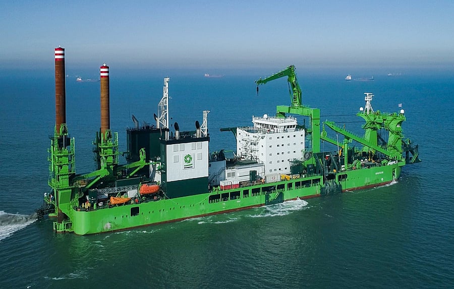 VESSEL REVIEW | Spartacus – DEME’s massive CSD boasts 44,180 kW of ...