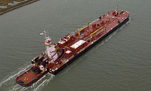 Delivery of tank barge ‘M 6000’