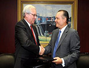 MoU between Panama Canal and Alabama State Port Authority