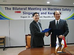 Korea, Singapore sign maritime MOU