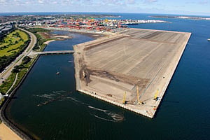 Port Botany container trade up by 6.1 percent in May 2011