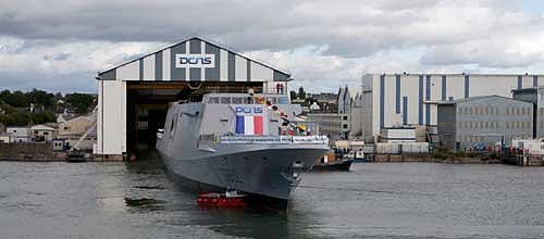 DCNS floats out frigate ‘Provence’