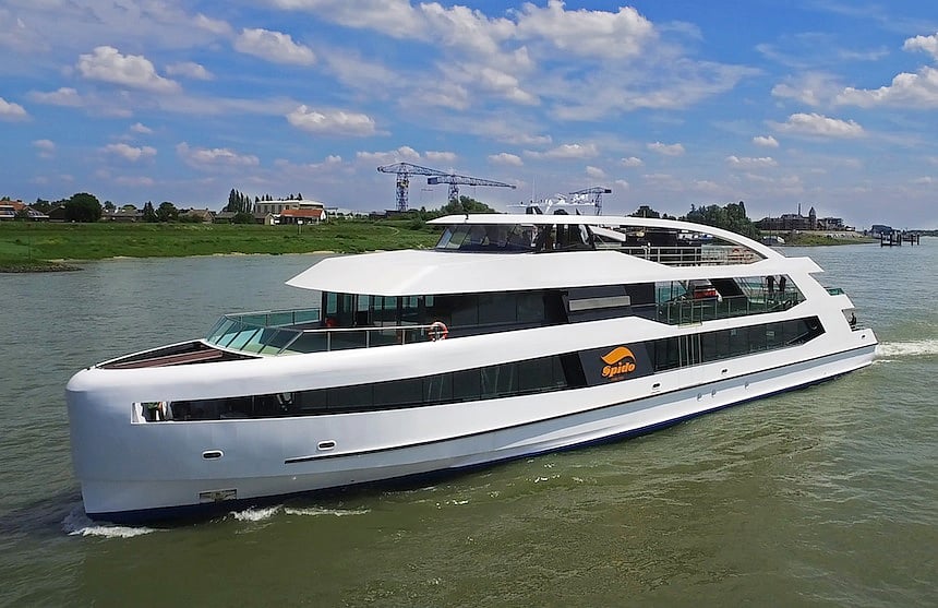 VESSEL REVIEW | Prinses Amalia – High-end event/tour boat for Rotterdam