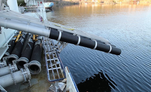 VESSEL REVIEW | Ronja Storm – World’s biggest wellboat has 16.8 million litre/day desalination ...