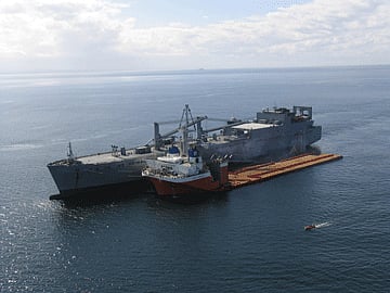 New US Navy Mobile Landing Ship programme contract