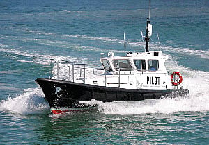 La Reunion orders new pilot boat