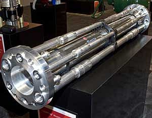 Alcoa, Cameron sign development agreement