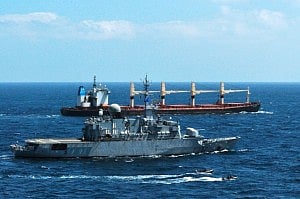 EU NAVFOR warship ‘Nivôse’ assists released merchant vessel