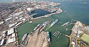Portsmouth aims to become first UK LNG bunkering hub