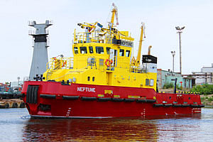 Russian-based shipyard delivers ‘Neptune’ tug