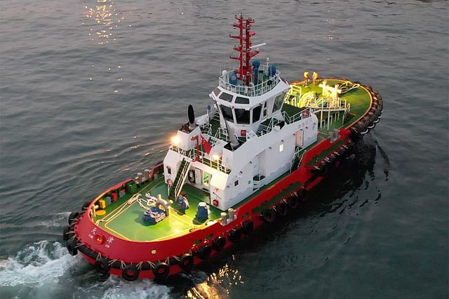 VESSEL REVIEW | Jingang Lun 36 & Jingang Lun 37 – Intelligent escort ...
