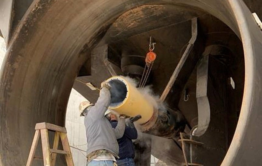 GEAR | Mississippi River ship assist tug series converts to Thordon ...