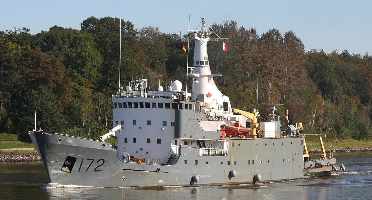 Canada awards contract for disposal of navy ships