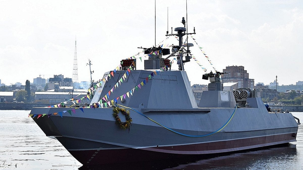 Ukraine launches navy’s first Centaur-class fast assault craft