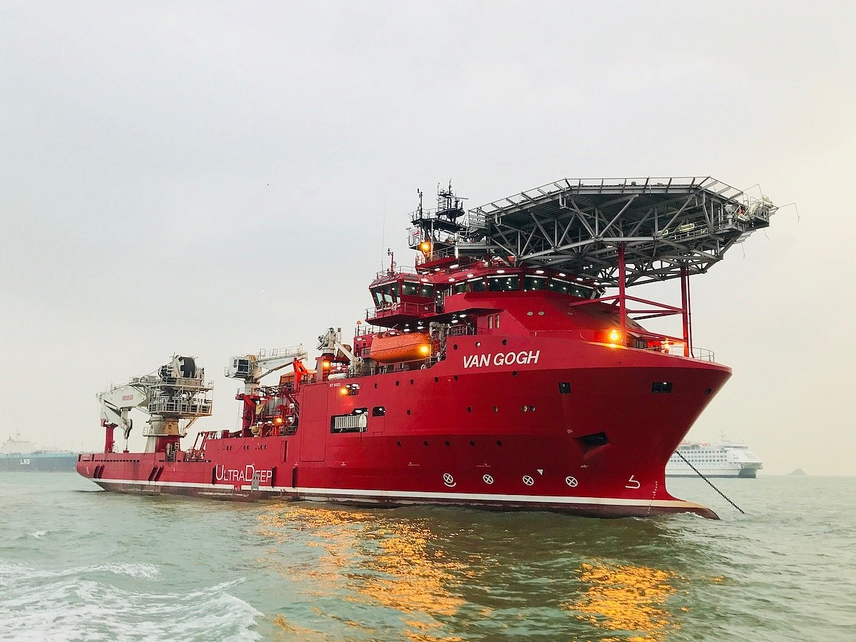VESSEL REVIEW | Van Gogh – State-of-the-art DSV for Ultra Deep Solutions