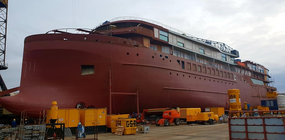 Shipyard De Hoop launches Celebrity Flora