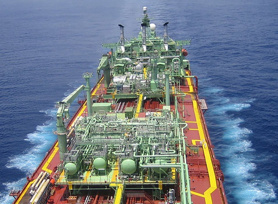 Ocean Installer signs major contracts off Norway and Mauritania