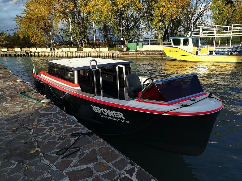 FEATURE | A new fully electric water taxi sails Lake Garda in northern ...