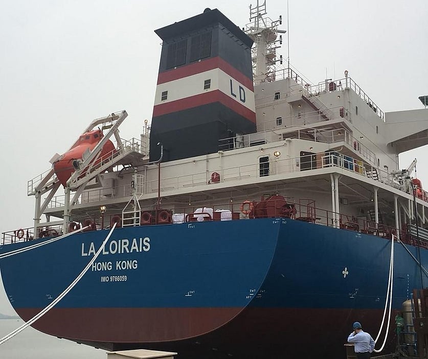 Handysize dry bulk carrier starts long-term charter