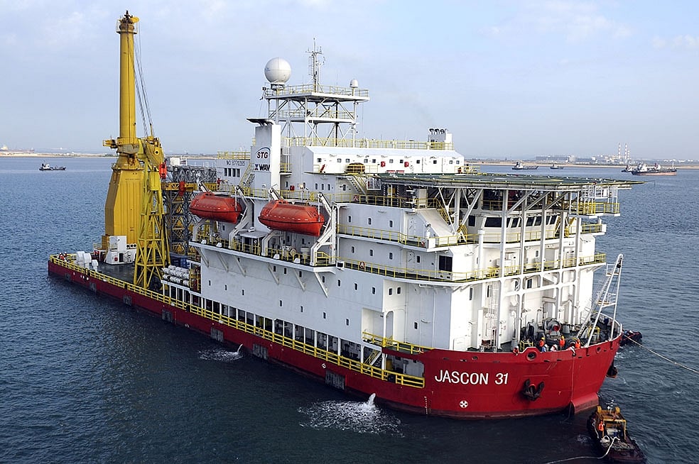 Telford Offshore launches by buying four Sea Trucks construction vessels