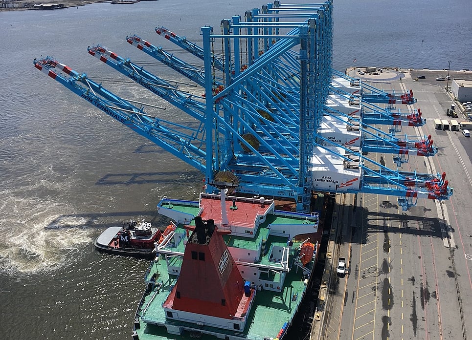 Cranes enhance APM Terminals Elizabeth