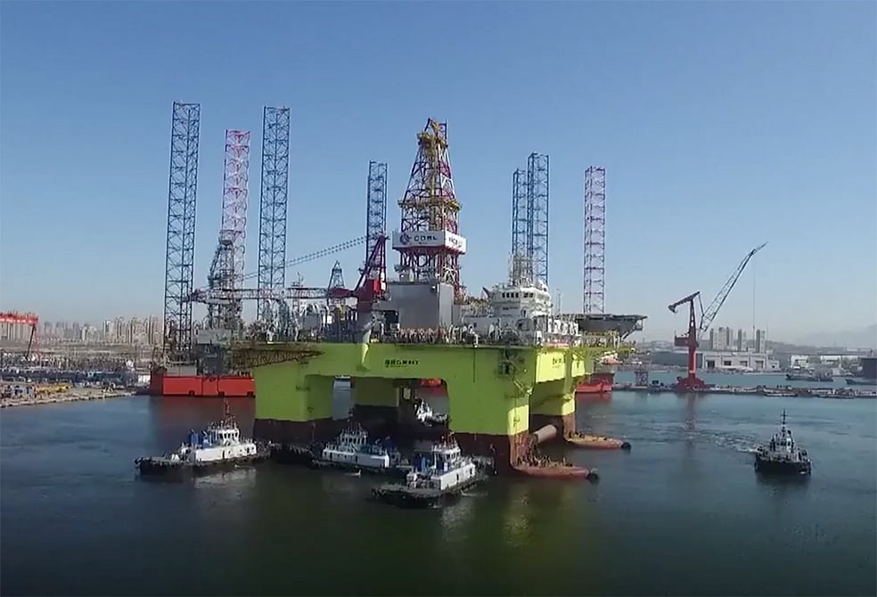COSL accepts delivery of semi-submersible rig