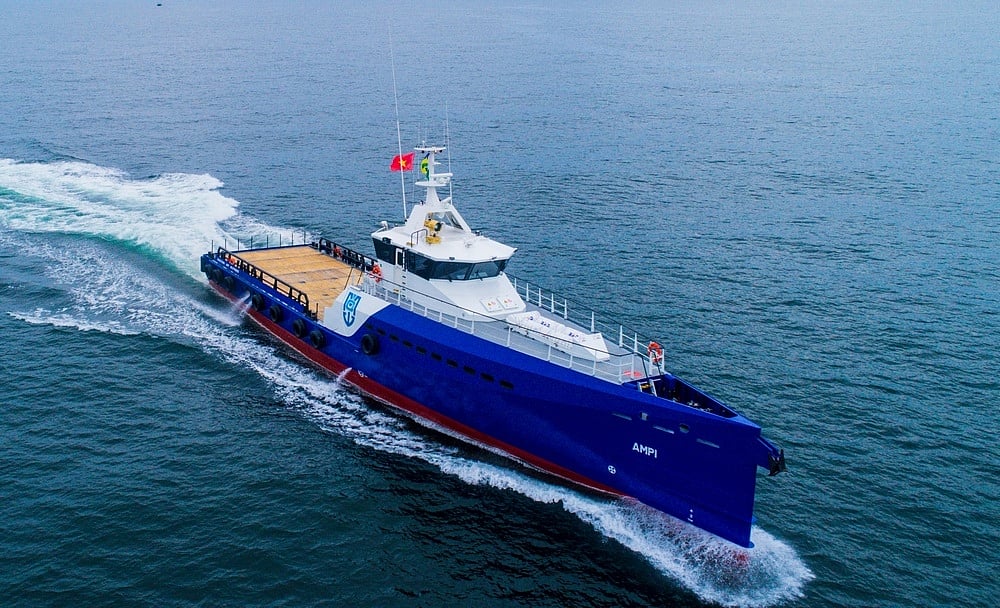 Marine Core and Charter accepts first of crewboat pair