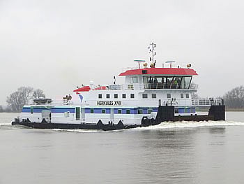 Van der Velden Marine Systems’ retractable flanking rudder systems