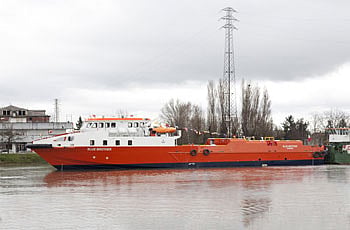 Cantiere Navale Vittoria delivers fast supply vessel ‘Blue Brother’