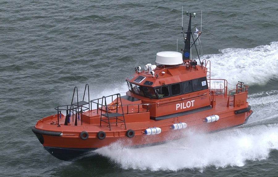 VESSEL REVIEW | L248 – Ice-capable pilot boat built for Finland’s ...