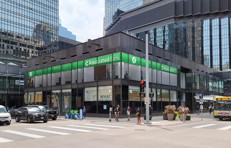Associated Bank makes splash with branch transition in downtown Minneapolis