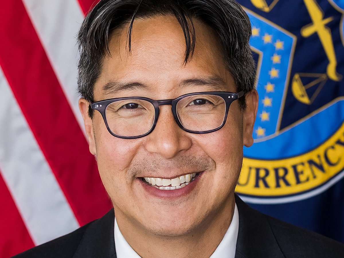 Hsu: Growing number of large banks warrants closer review