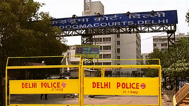 Shahrukh Pathan gets bail in Delhi riots case but will remain behind ... Shahrukh Pathan gets bail in Delhi riots case but will remain behind ...