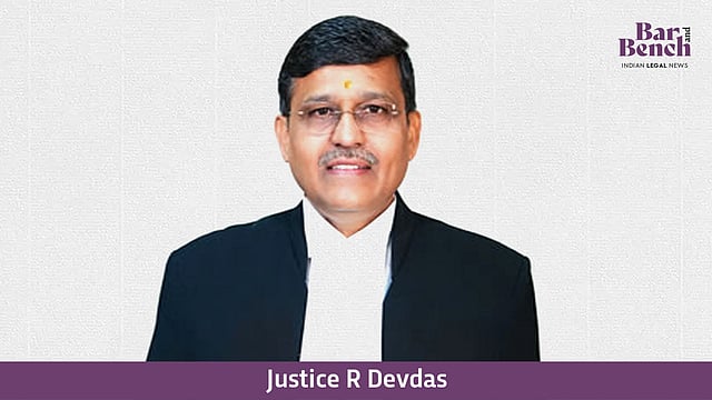 Karnataka High Court quashes Karnataka State Law University fee hike