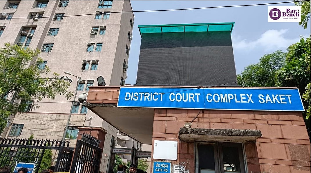 Man opens fire at woman in Saket Court