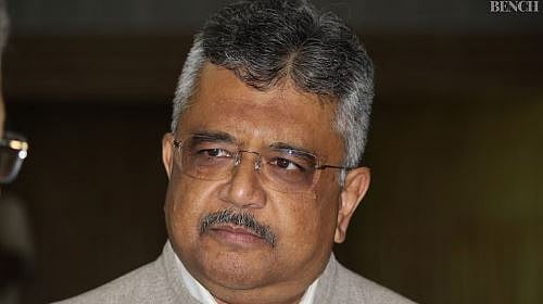 Gautam Navlakha got 'red carpet' before Bombay HC and SC: SG Tushar Mehta