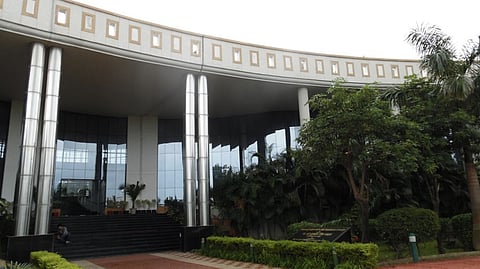 RecTracker: 30 out of 176 students of RMLNLU 2025 batch get placements