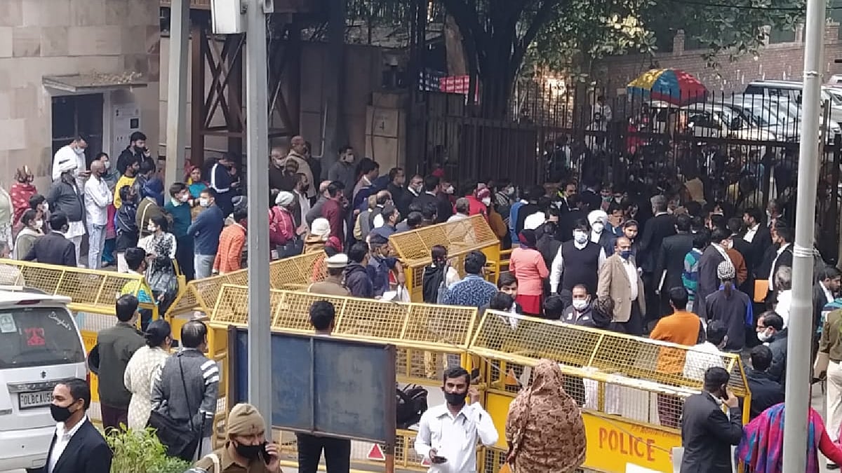 Blast inside Rohini court leaves one injured