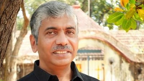 Supreme Court stays Kerala High Court order quashing FIR against former ...