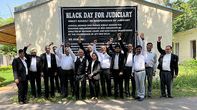 AFT Bar at Jammu, Lucknow express solidarity with AFT Chandigarh Bar in ...