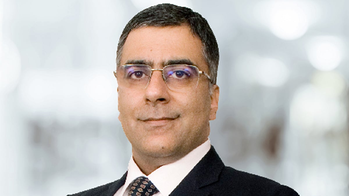 DSK Partner Shiv Sapra heads to Kochhar & Co as a Partner