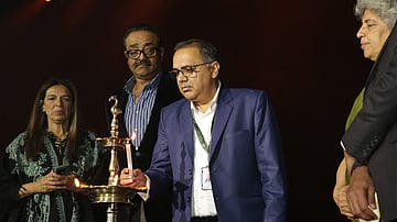 Luthra and Luthra pays Tribute to Late Founder Rajiv K Luthra with an ...