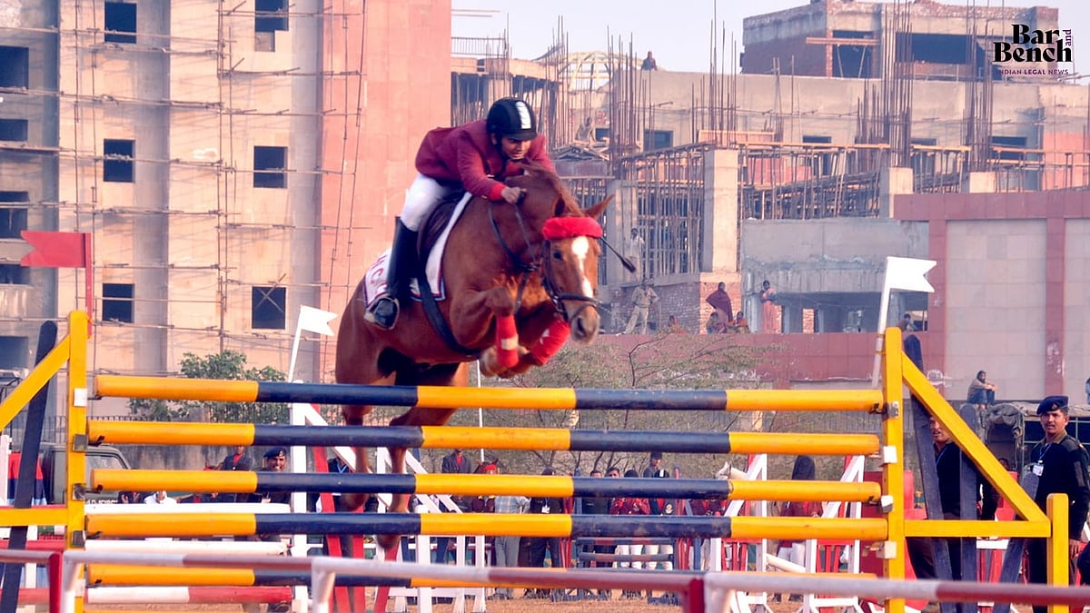From course to court: How this equestrian lawyer wins cases and medals