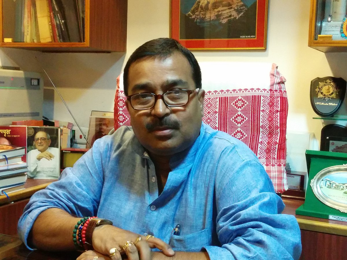 Some lawyers never appear in court; just use the “advocate” nameplate