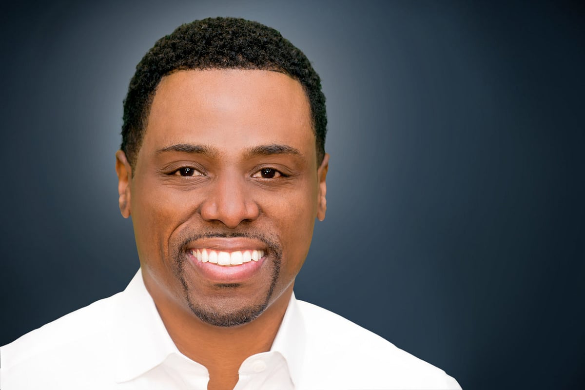 Working Title: Harvard Law School grad and former NFL coach Daron R