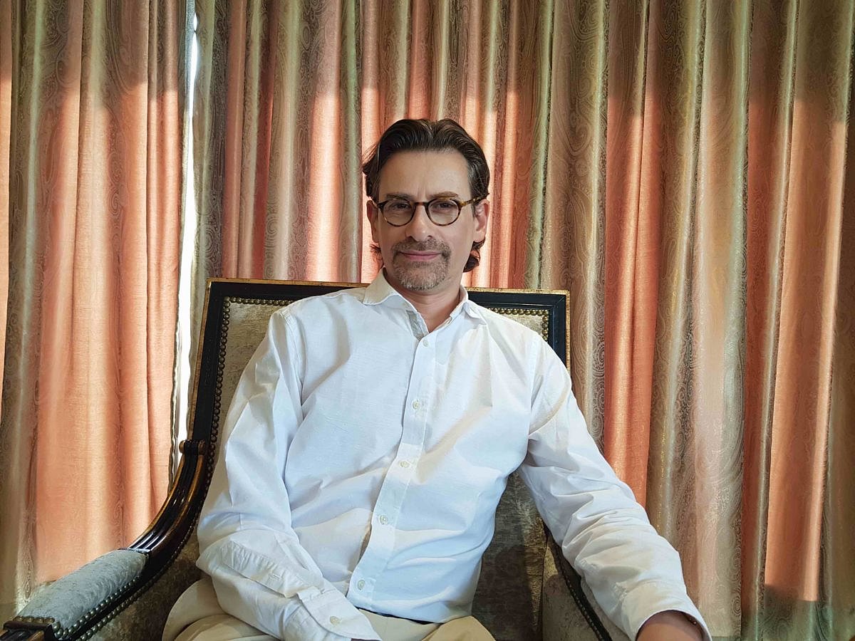 Toby Landau, the Queen's Counsel who “interned” at Luthra & Luthra -B&B