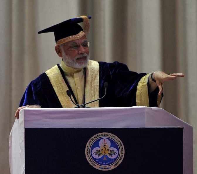 RTI activists willing to join PM Modi's degree case, DU opposes application