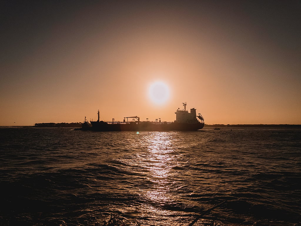 Global Base Oil Cargo Flows | Week to 4 June